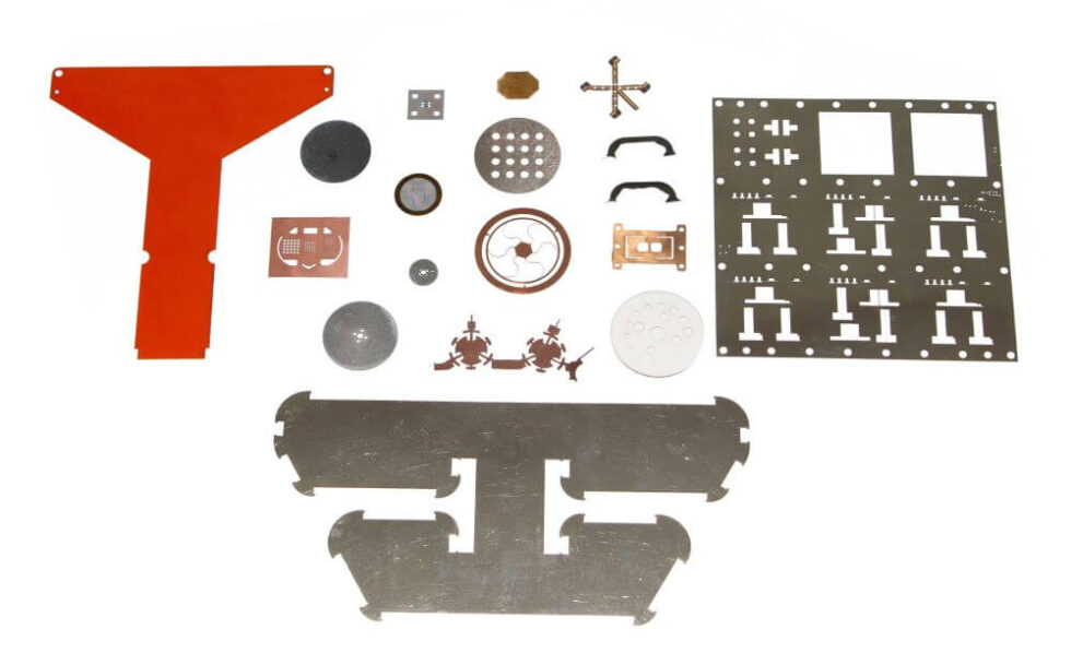 Laser scribing and cutting Services | Laser Femto | Laserod